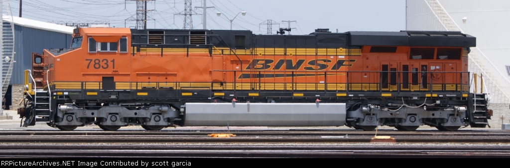 BNSF 7831
